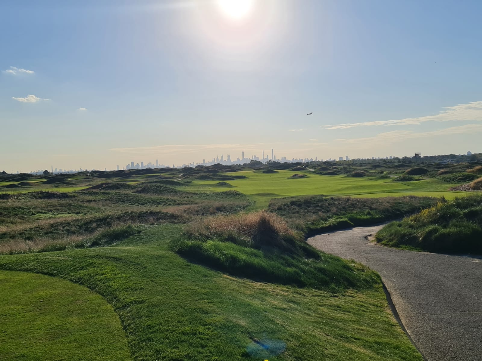 Beyond the Cityscape: Bally's Golf Links at Ferry Point in NYC Review